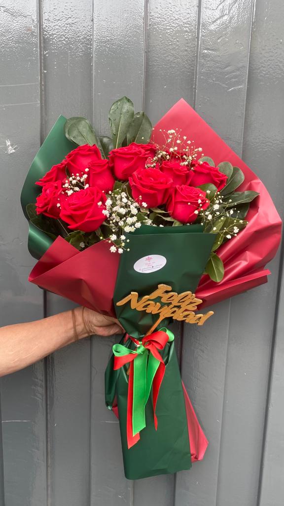 Ramo de Rosas Importadas Navideño + Topper - Díselo con Flores